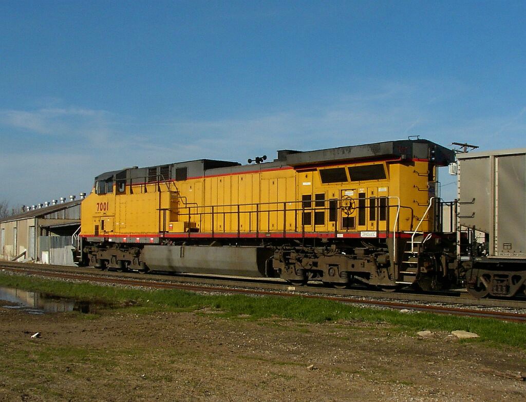 UP 7001